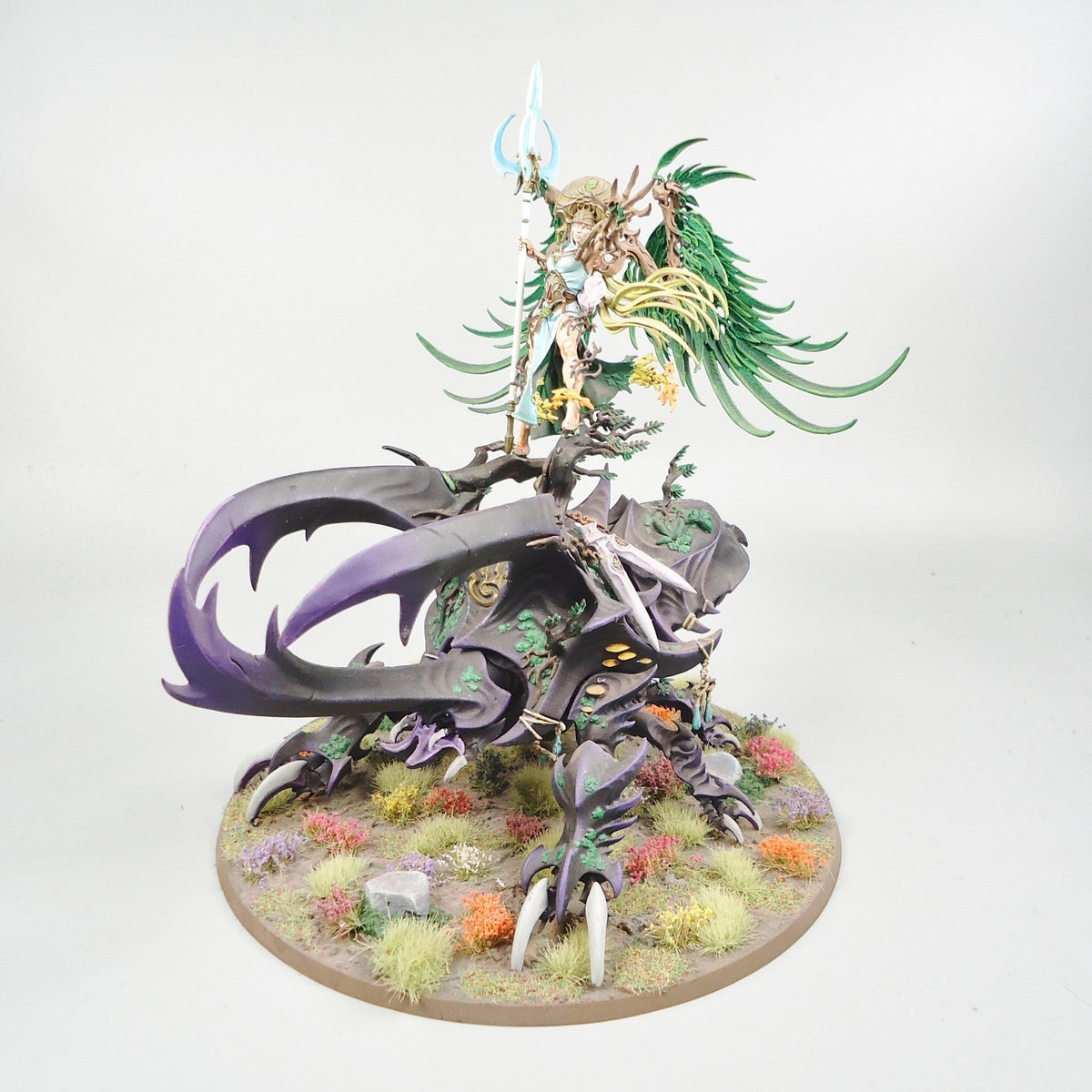 Warhammer - Age of Sigmar - Sylvaneth - Alarielle the Everqueen Painte ...